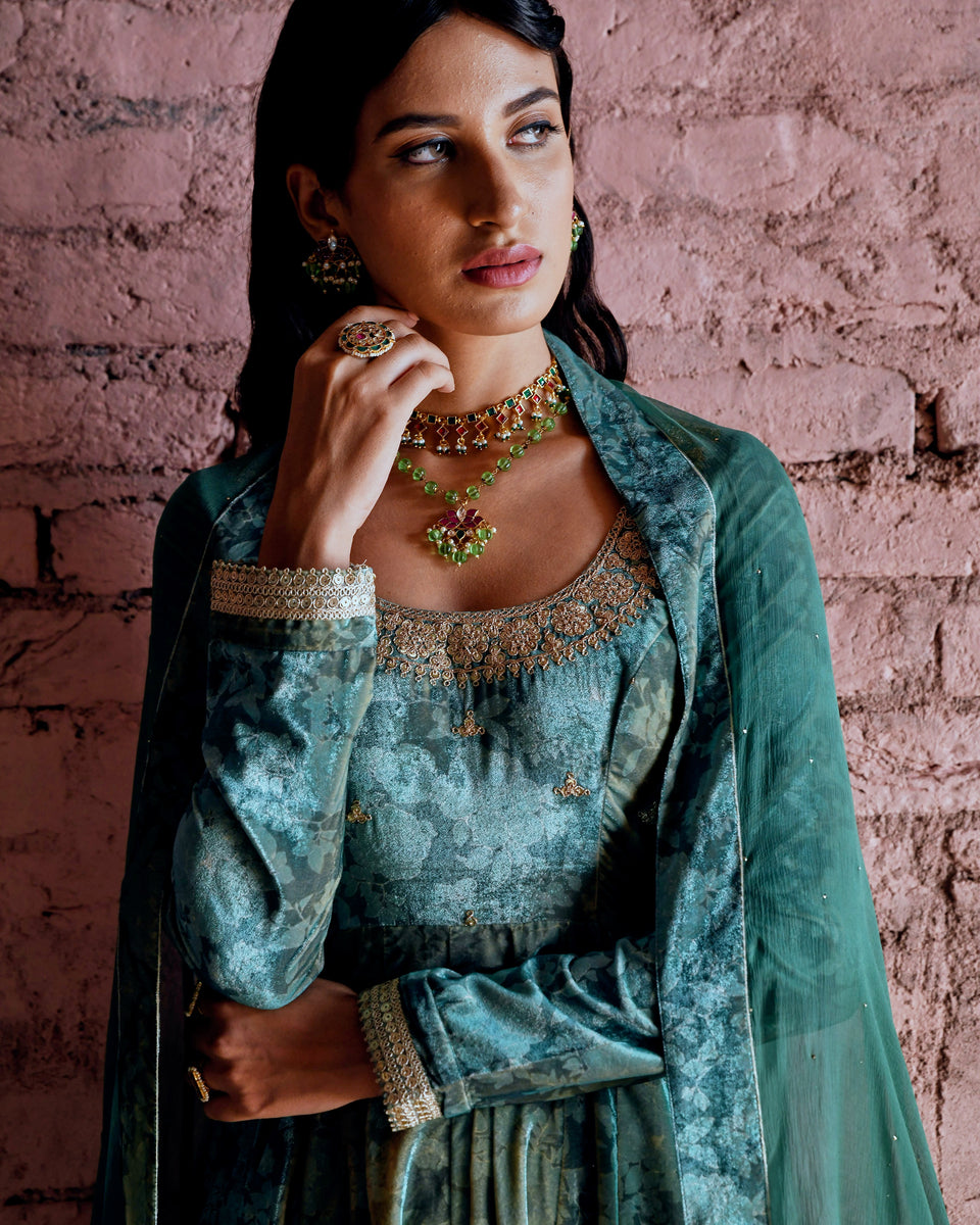 CASTLETON GREEN FLARED MAKHMAL ANARKALI SET – Karaj jaipur